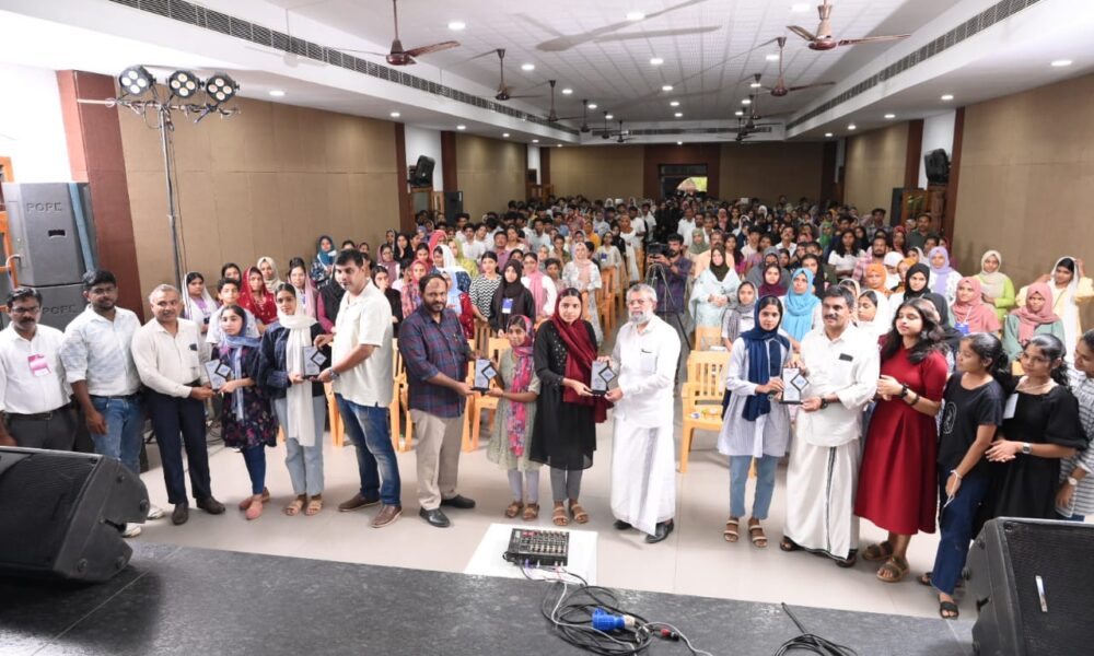 ചന്ദ്രിക വിദ്യാര്‍ഥികള്‍ക്ക് ആത്മവിശ്വാസം പകര്‍ന്നു – Chandrika Daily